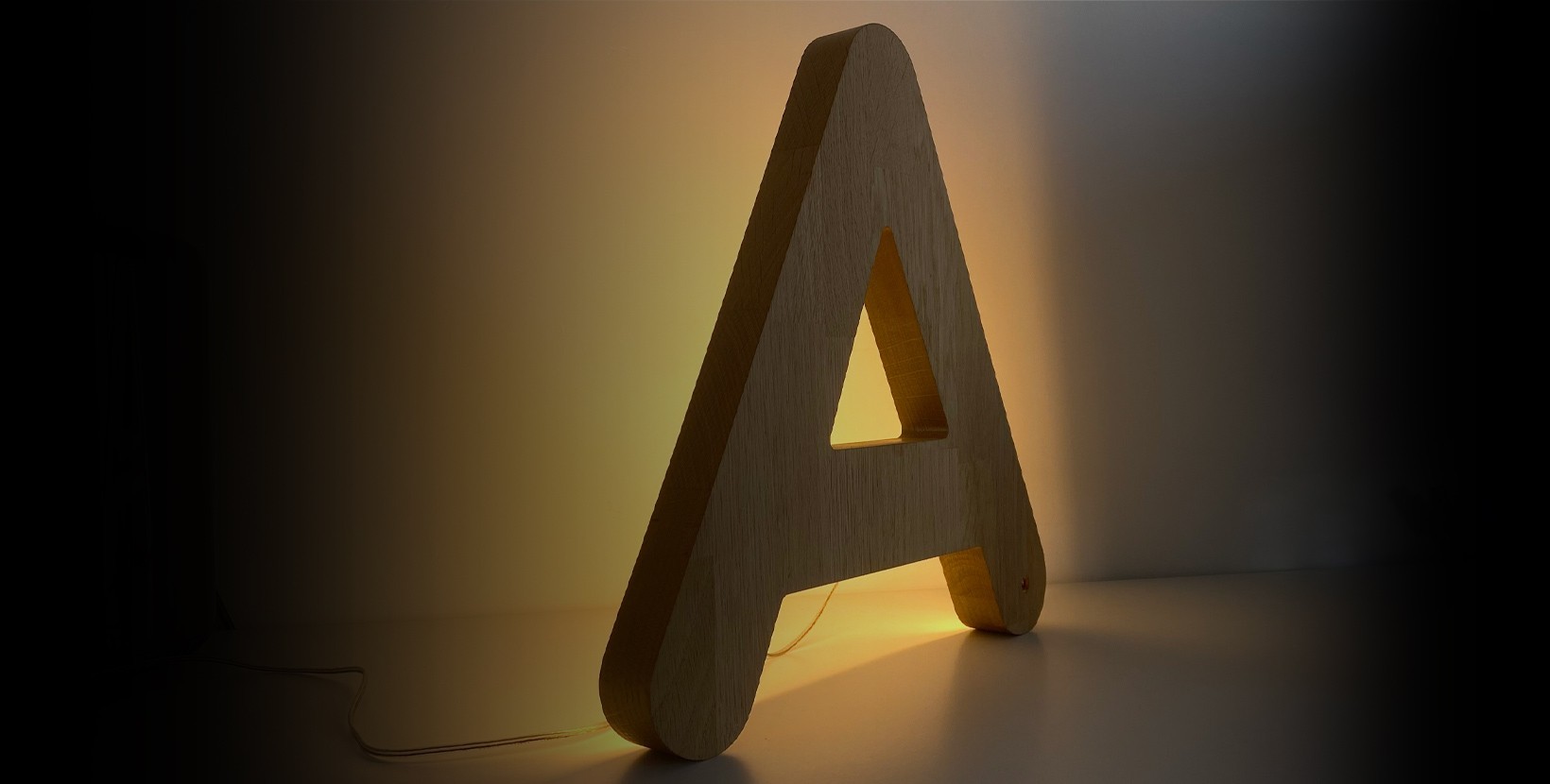 Letras luminosas | Letras corpóreas iluminadas con Luz Led - Rotula Tu ...